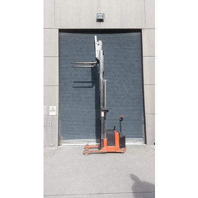 BT WRX30 Walker Stacker with Battery - Lot 966727 | ALLBIDS