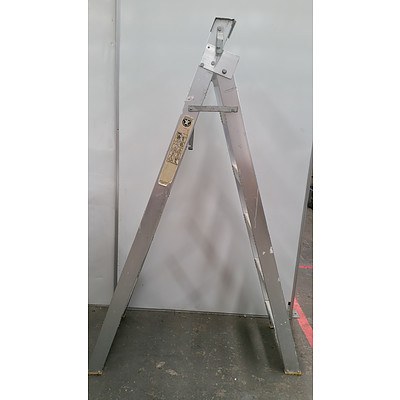 Geelong Ladders 1.8 Meter Aluminium - Lot 1107754 | ALLBIDS