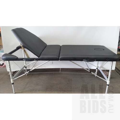 HPF Three Section Portable Massage - Lot 1290654 | ALLBIDS
