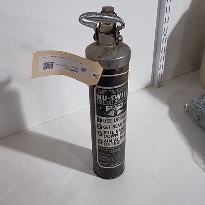 Vintage Nu Swift Fire Extinguisher - Lot 1226582 | ALLBIDS