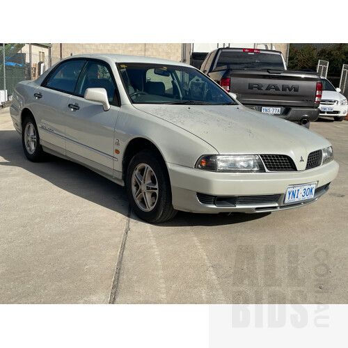11/2000 Mitsubishi Magna Solara - Lot 1347007 | CARBIDS