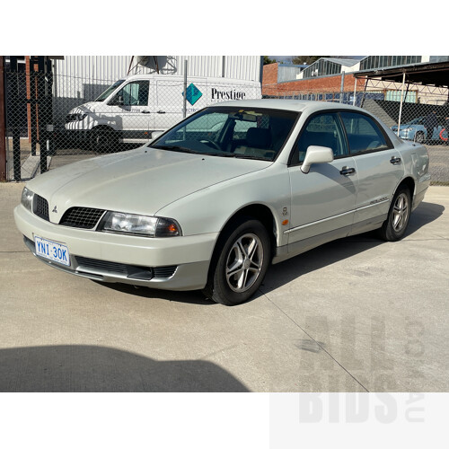 11/2000 Mitsubishi Magna Solara - Lot 1347007 | CARBIDS