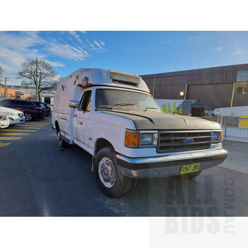 2/1992 Ford F250 C/Cab Ex-Ambulance - Lot 1369732 | CARBIDS