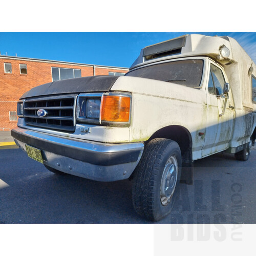 2/1992 Ford F250 C/Cab Ex-Ambulance - Lot 1369732 | CARBIDS