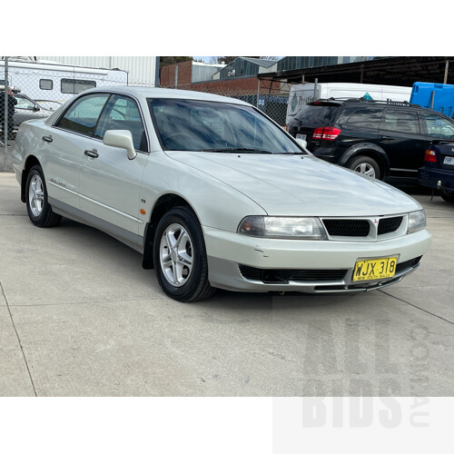 7/1999 Mitsubishi Magna Solara - Lot 1366935 | CARBIDS