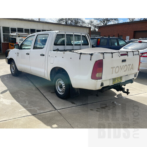 4/2005 Toyota Hilux Workmate TGN16R - Lot 1372675 | CARBIDS