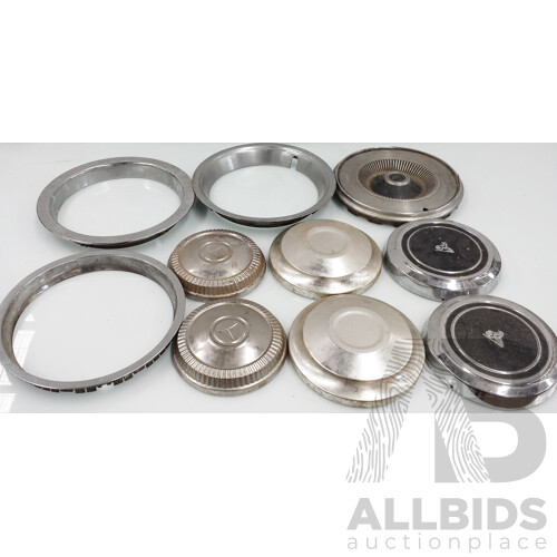 Vintage Hubcaps and Dress Rims - Lot 1401872 | ALLBIDS