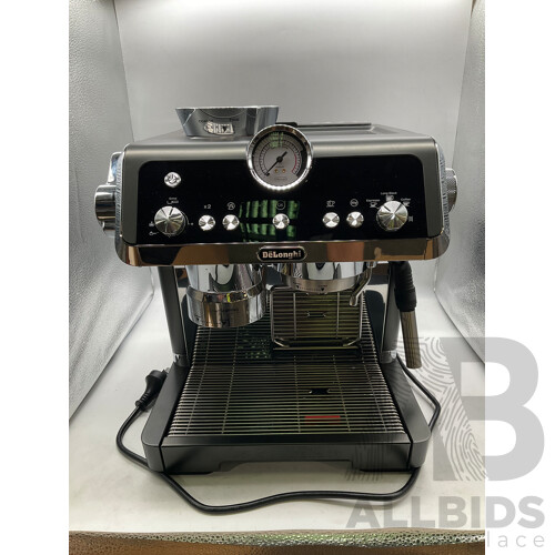 DELONGHI (EC9355.M) La Specialista - Lot 1426852 | ALLBIDS