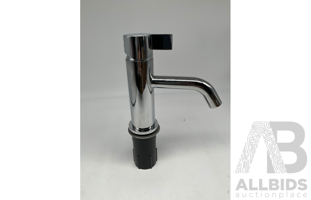 CLARK Round Basin Mixer Chrome - Lot 1449015 | ALLBIDS