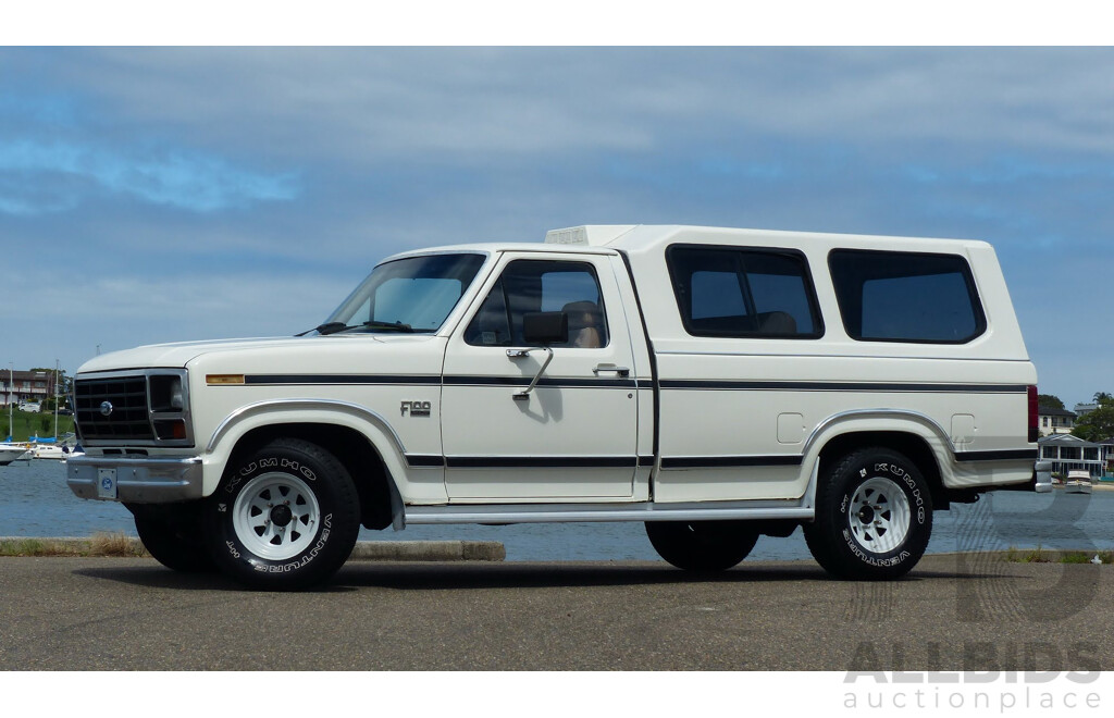 11/1985 Ford F100 XLT LWB Utility - Lot 1441565 | CARBIDS