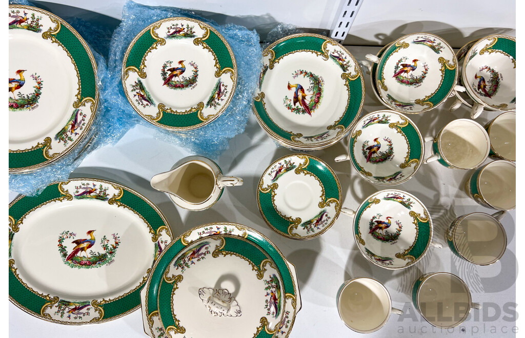 Royal Crown Chelsea Bird Dinnerware - Lot 1453679 | ALLBIDS