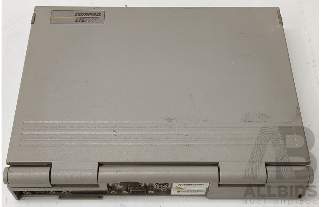 Compaq LTE286 Classic Laptop - Lot 1479420 | ALLBIDS