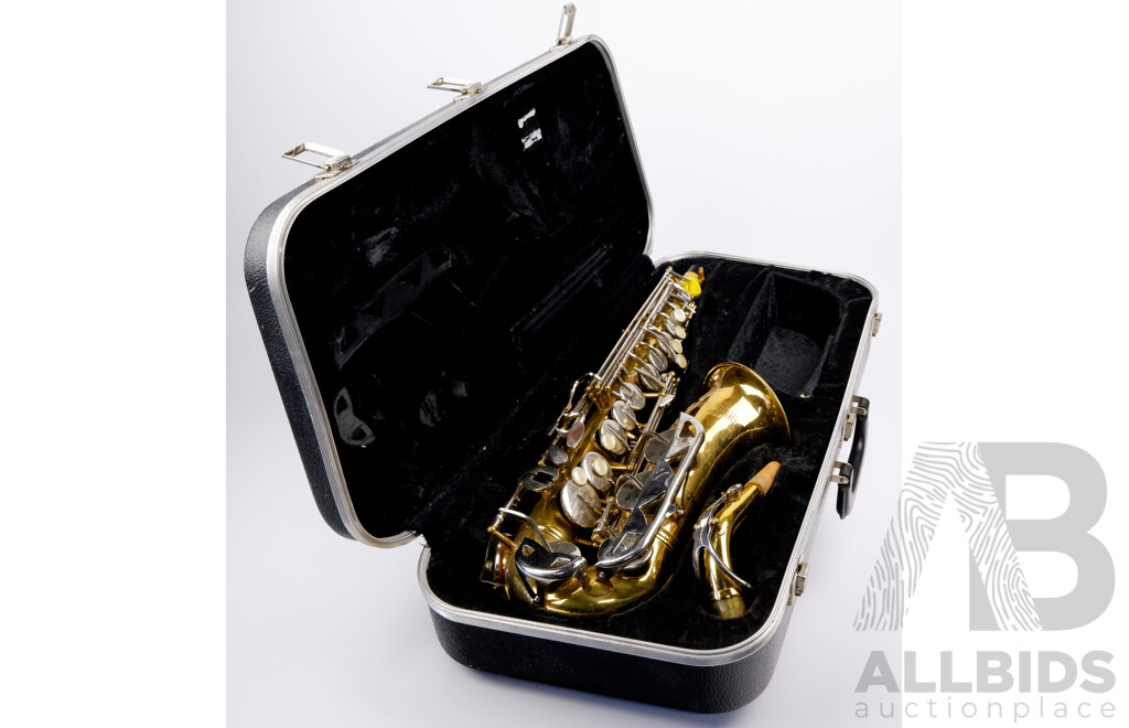 Conn 20M Alto Saxaphone with Mouthpiece - Lot 1453617 | ALLBIDS