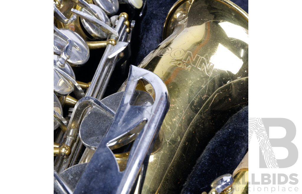 Conn 20M Alto Saxaphone with Mouthpiece - Lot 1453617 | ALLBIDS