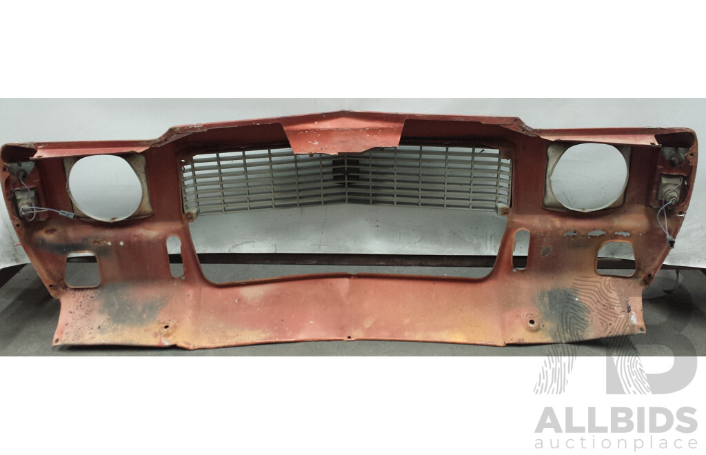 HJ Holden Nose Cone - Lot 1459411 | CARBIDS