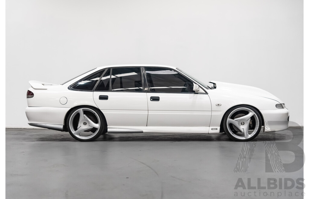 11/1994 Holden HSV Senator VR - Lot 1463691 | CARBIDS