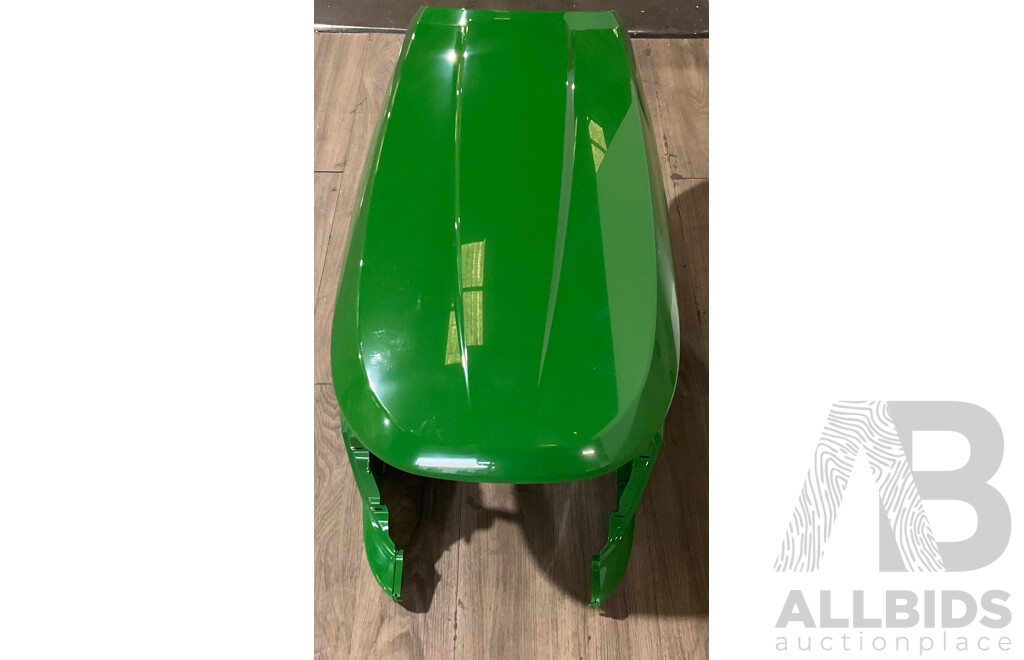 JOHN DEERE Front Hood Assembly - Lot 1466691 | ALLBIDS