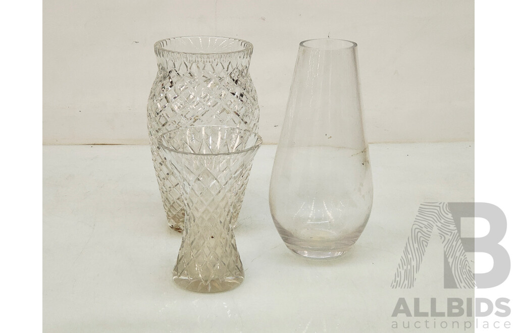 Assorted Glass Vases Lot of 3 - Lot 1504435 | ALLBIDS