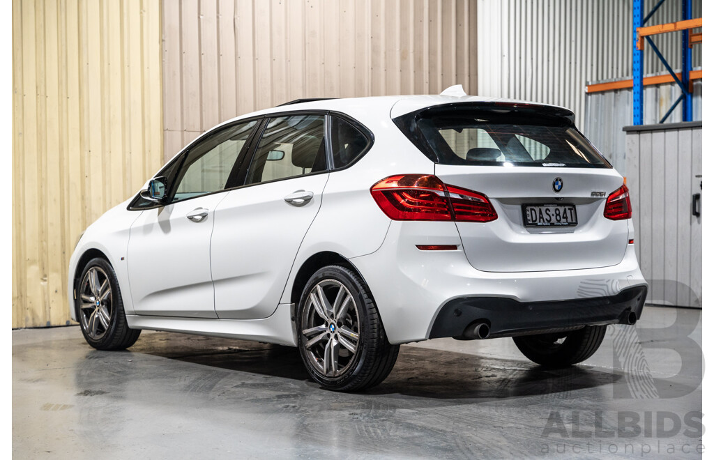 8/2015 BMW 225i Active Tourer Luxury - Lot 1501683 | CARBIDS