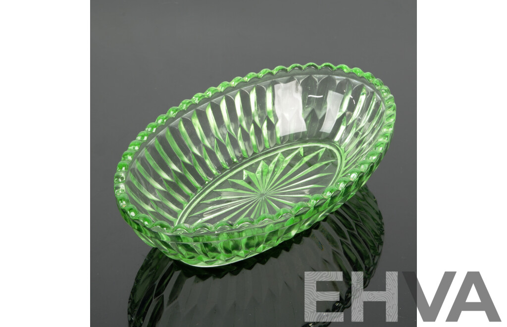 Vintage Crown Crystal Uranium Dish - Lot 1565795 | EHVA