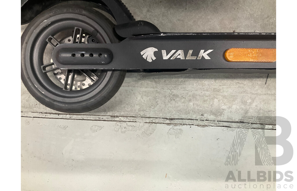Valk Synergy Scooter - Lot 1550519 | ALLBIDS