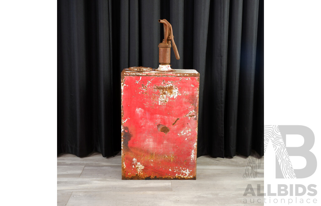 Vintage Oil Highboy with Pump - Lot 1559680 | ALLBIDS
