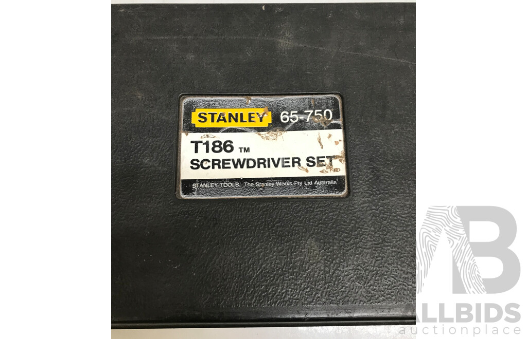 Stanley T186 14-Pieces Screwdriver - Lot 1534571 | ALLBIDS