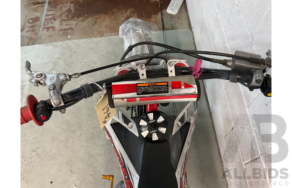 Pitster Pro 140cc Dirt Bike - Lot 1552279 | CARBIDS