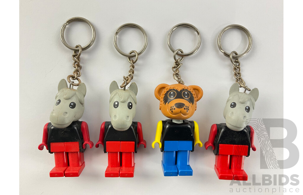 Vintage Lego Key Rings Including - Lot 1560719 | ALLBIDS