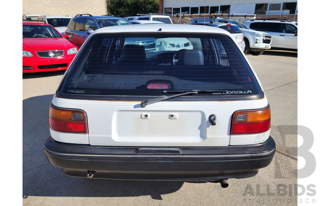 8/1993 Toyota Corolla SE AE92 5d - Lot 1554697 | CARBIDS
