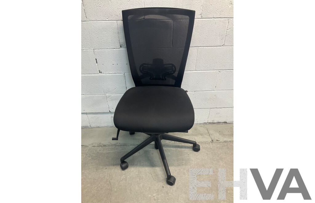 FURSYS TN50 Mesh Back Drafting - Lot 1558211 | EHVA