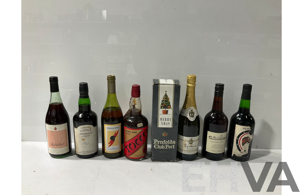Collection of Eight Assorted Wimes - Lot 1600373 | EHVA