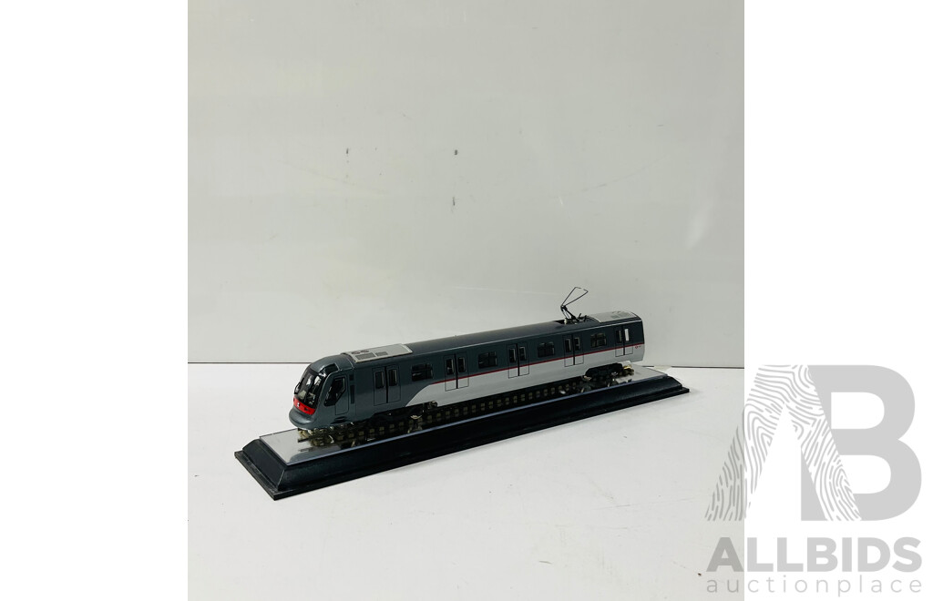 HO Scale Hong Kong MTR Suburban - Lot 1595071 | ALLBIDS