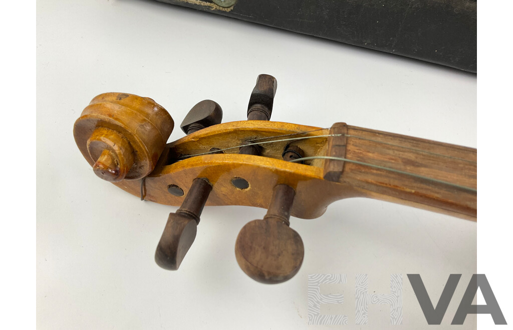 Vintage Lark Violin with Carved - Lot 1584372 | EHVA