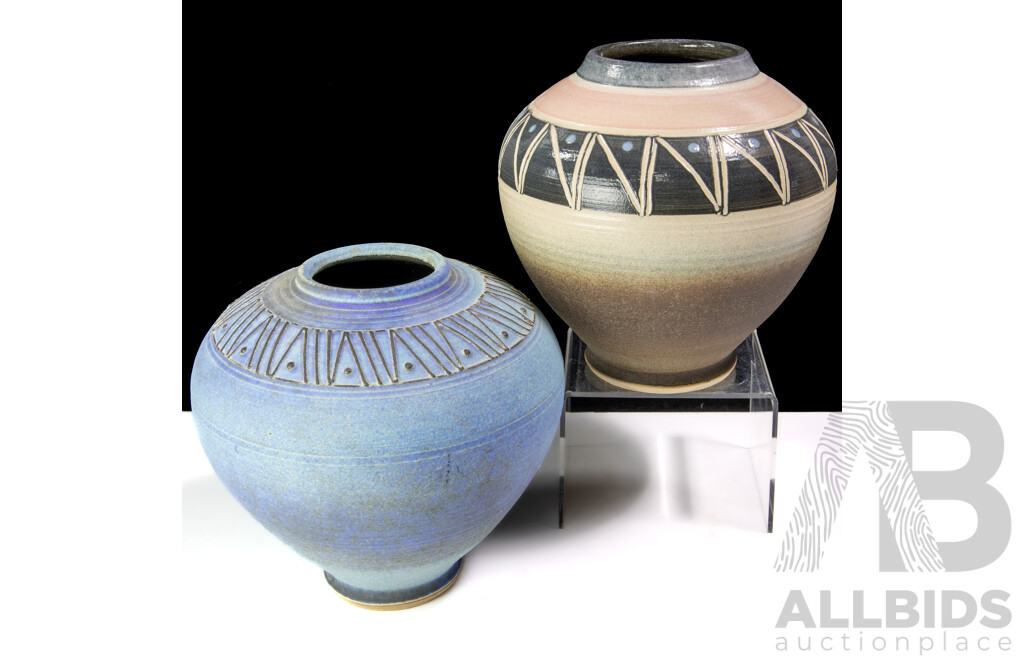 Two Australian Studio Pottery Vases - Lot 1605909 | ALLBIDS