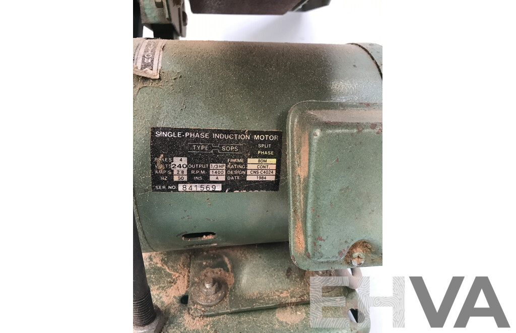 Vintage 240V Chevron Belt Linisher - Lot 1591917 | EHVA