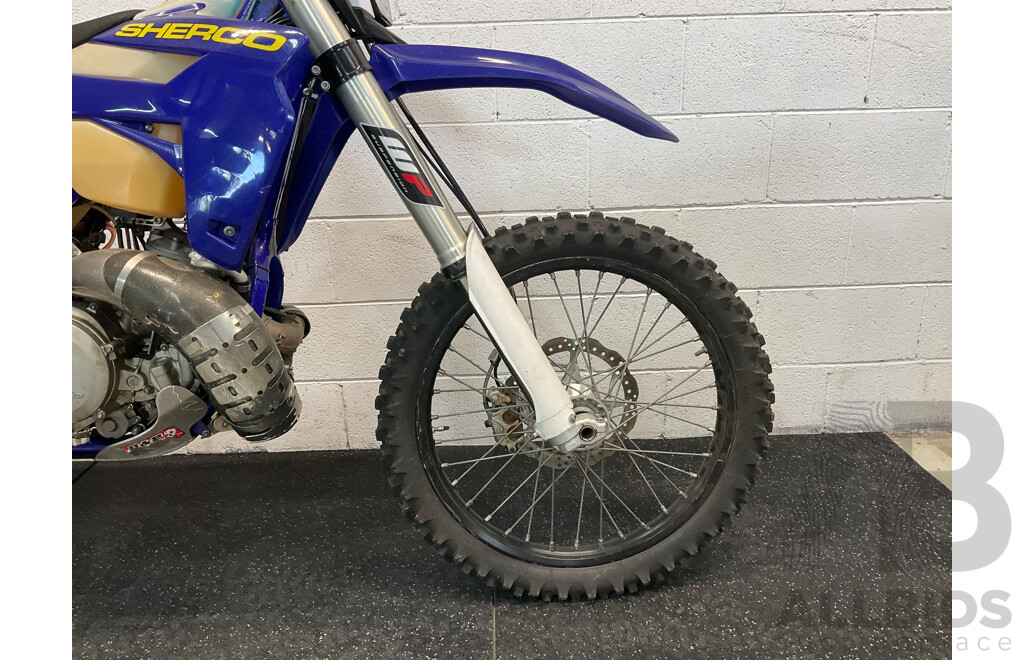 Sherco 300 SE-R Dirt Bike VIN VNBS634E3FB001355 - Lot 1595619 | CARBIDS