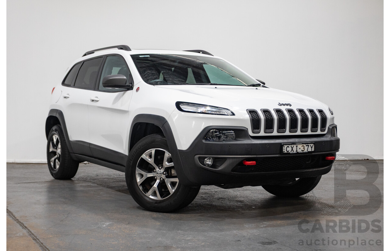 122014 Jeep Cherokee Trailhawk Lot 1597906 Carbids