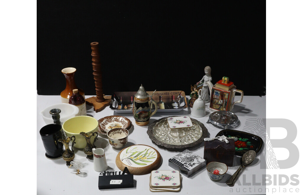 Collection Home Decorator Items - Lot 1616840 | ALLBIDS