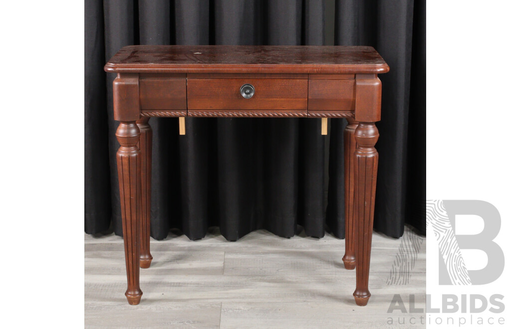 Reproduction Mahogany Hall Table, - Lot 1617388 | ALLBIDS