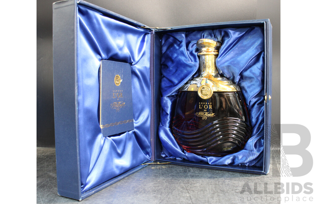 L'OR De Martell 24K Gold Cognac - Lot 1619095 | ALLBIDS