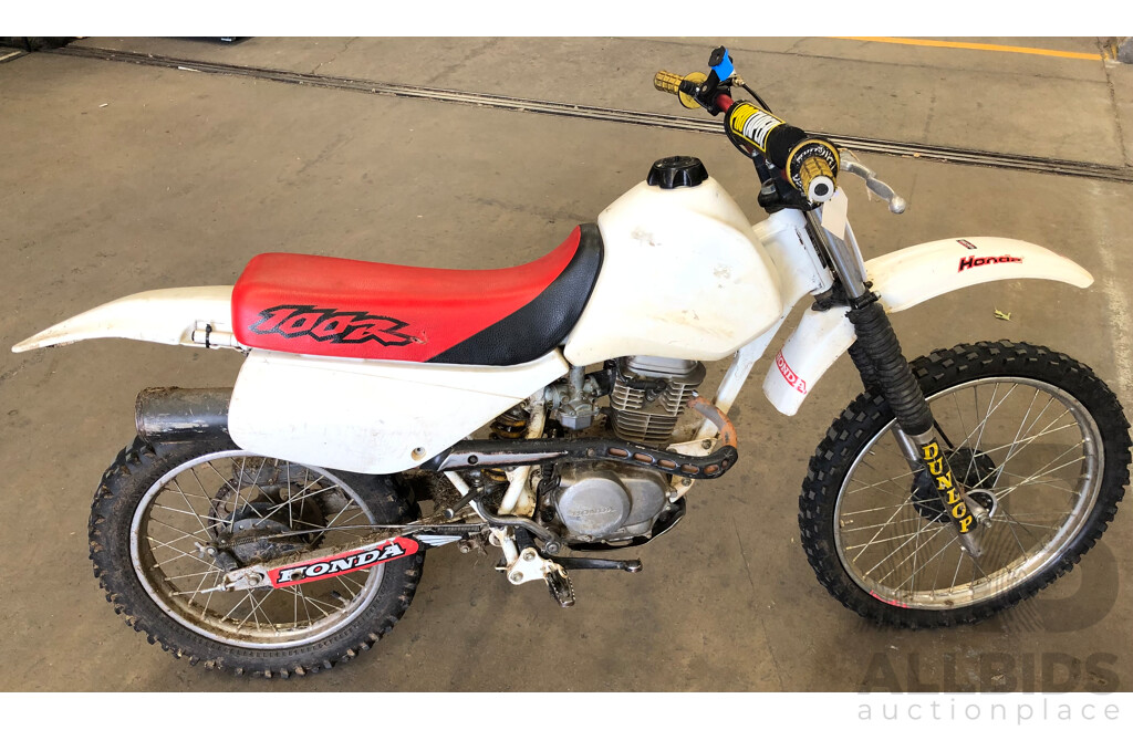 1998 Honda XR100R Motorbike 100cc - Lot 1631807 | CARBIDS