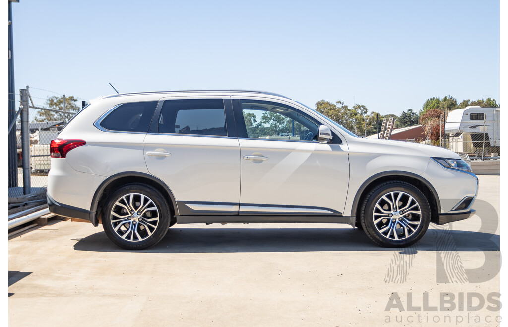 2/2016 Mitsubishi Outlander LS - Lot 1636578 | CARBIDS