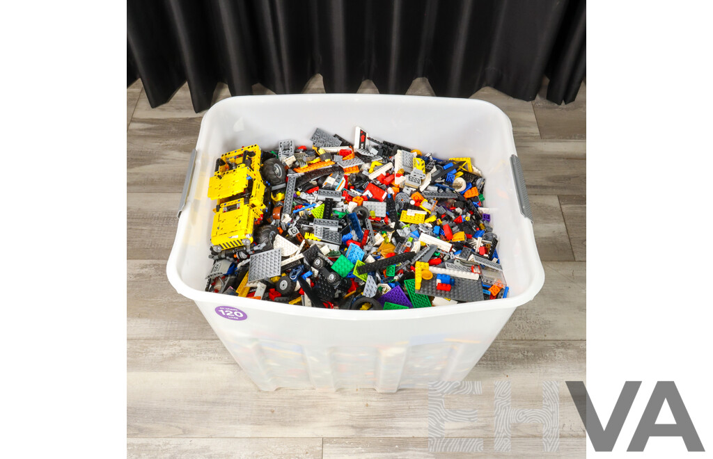 Large Tub of Loose Lego Pieces - Lot 1643792 | EHVA
